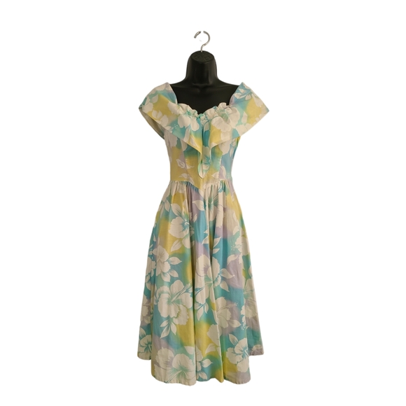 Malihini Hawaii | Dresses | Vintage Hawaiian Dress | Poshmark